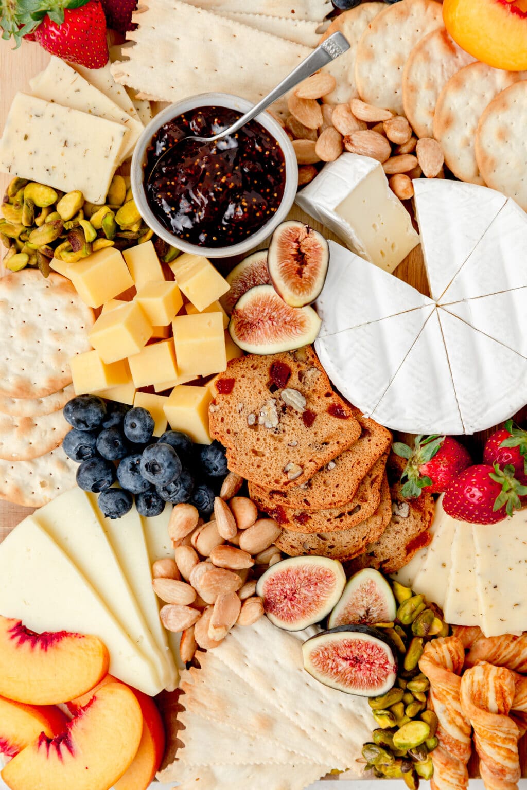 How to Make a Perfect Summer Cheeseboard ~ Barley & Sage