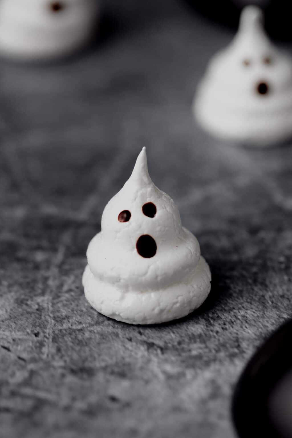 Ghost Meringues for Halloween ~ Barley & Sage