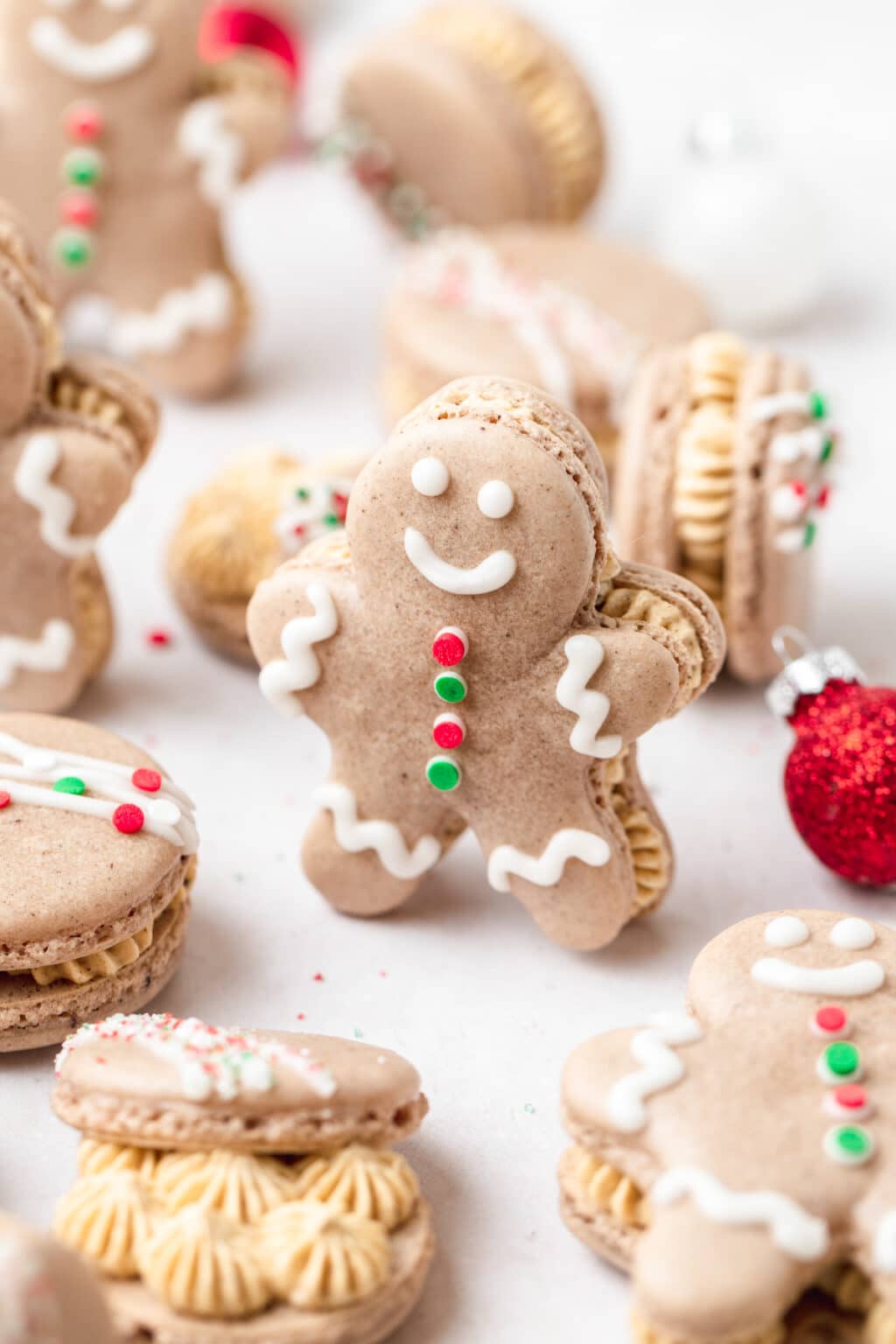 Gingerbread Macarons ~ Barley & Sage